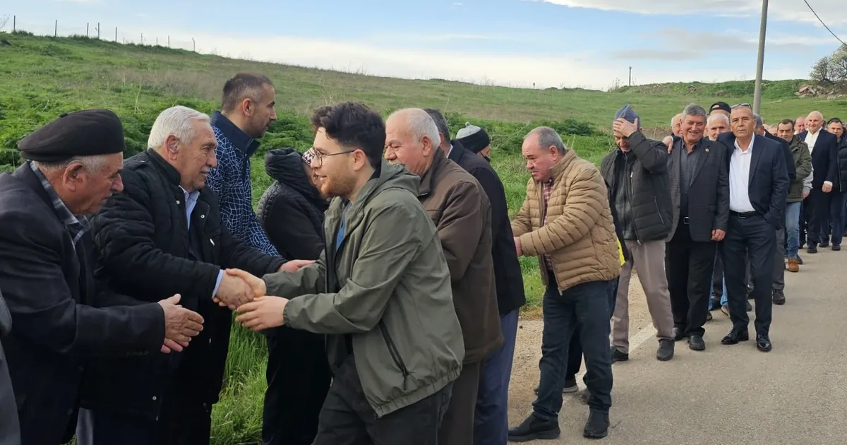 DOĞANPINAR KÖYÜNDE BAYRAMLAŞMA GELENEĞİ 71 YILDIR SÜRÜYOR - Marmara Yaşam