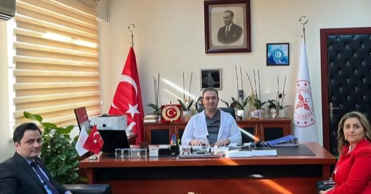 AİLE VE SOSYAL HİZMETLER’DEN BANDIRMA BAŞHEKİMİNE ZİYARET - Marmara Yaşam